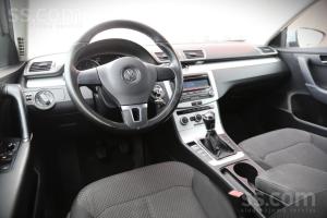 Grey Volkswagen Passat B7 2013 in Riga, with an engine capacity of 2.00 L and mileage of 335 thousand km for 3995 €, photo 8 on AUTOMOTO.COM.LV