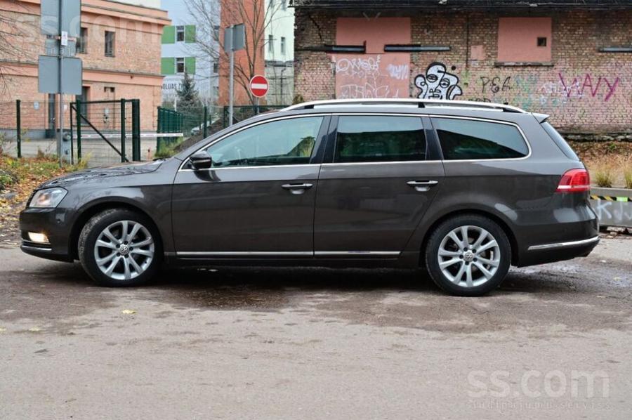Pelēks Volkswagen Passat B7 2013 Rīga, ar dzinēja tilpumu 2.00 L un nobraukumu 259 tūkst. km par 5300 €, foto 6 vietnē AUTOMOTO.COM.LV