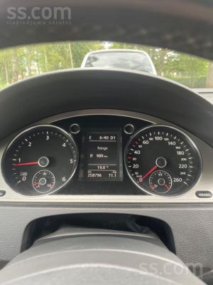 Pelēks Volkswagen Passat B7 2013 Rīga, ar dzinēja tilpumu 2.00 L un nobraukumu 259 tūkst. km par 5300 €, foto 10 vietnē AUTOMOTO.COM.LV