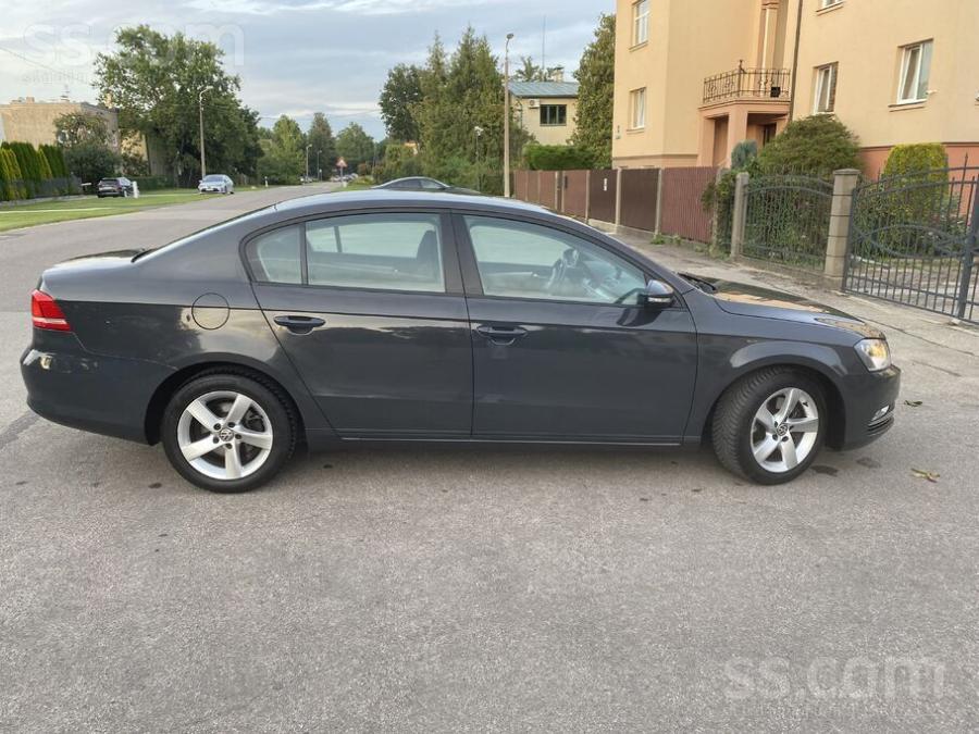 Pelēks Volkswagen Passat B7 2014 Rīga, ar dzinēja tilpumu 2.00 L un nobraukumu 211 tūkst. km par 5350 €, foto 8 vietnē AUTOMOTO.COM.LV