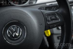 Grey Volkswagen Passat B7 2014 in Riga, with an engine capacity of 1.40 L and mileage of 213 thousand km for 5500 €, photo 19 on AUTOMOTO.COM.LV