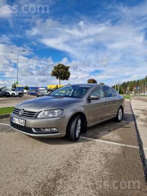 Pelēks Volkswagen Passat B7 2014 Rīga, ar dzinēja tilpumu 1.40 L un nobraukumu 212 tūkst. km par 5190 €, foto  vietnē AUTOMOTO.COM.LV