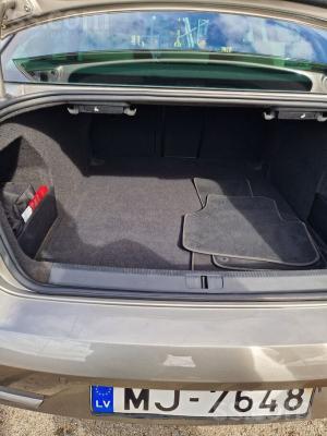 Grey Volkswagen Passat B7 2014 in Riga, with an engine capacity of 1.40 L and mileage of 212 thousand km for 5190 €, photo 6 on AUTOMOTO.COM.LV