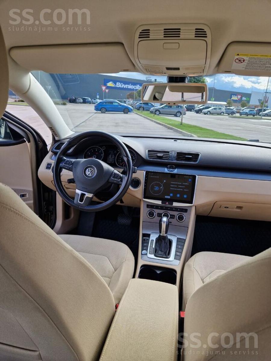 Grey Volkswagen Passat B7 2014 in Riga, with an engine capacity of 1.40 L and mileage of 212 thousand km for 5190 €, photo 11 on AUTOMOTO.COM.LV