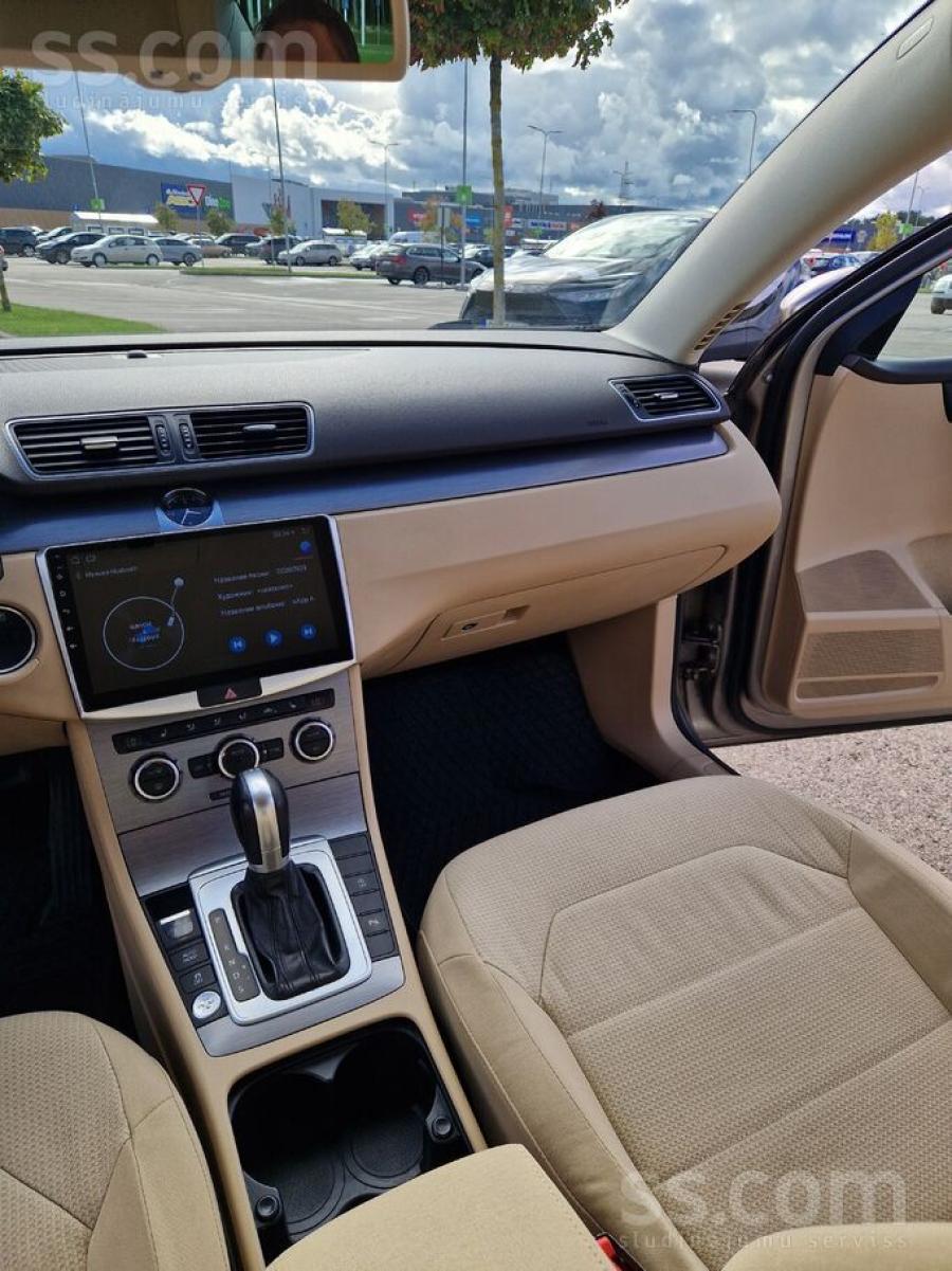 Pelēks Volkswagen Passat B7 2014 Rīga, ar dzinēja tilpumu 1.40 L un nobraukumu 212 tūkst. km par 4900 €, foto 12 vietnē AUTOMOTO.COM.LV