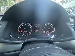 Grey Volkswagen Passat B7 2014 in Riga, with an engine capacity of 2.50 L and mileage of 154 thousand km for 6350 €, photo 15 on AUTOMOTO.COM.LV
