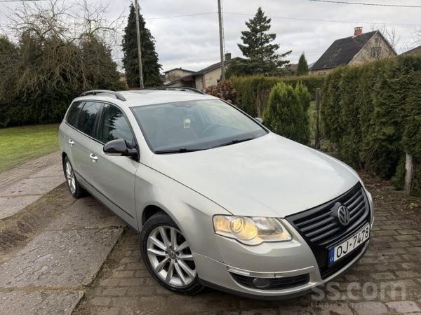 Grey Volkswagen Passat B7 2009 in Riga, with an engine capacity of 2.00 L and mileage of 321 thousand km for 2350 €, photo 1 on AUTOMOTO.COM.LV