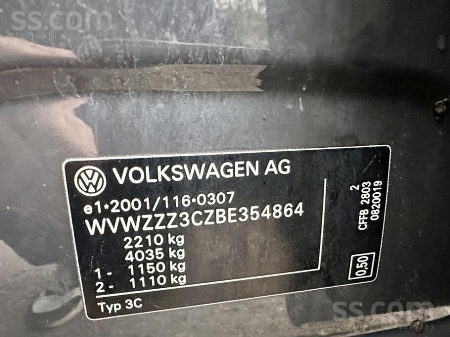 Pelēks Volkswagen Passat B7 2011 Rīga, ar dzinēja tilpumu 2.00 L un nobraukumu 364 tūkst. km par 3590 €, foto 32 vietnē AUTOMOTO.COM.LV