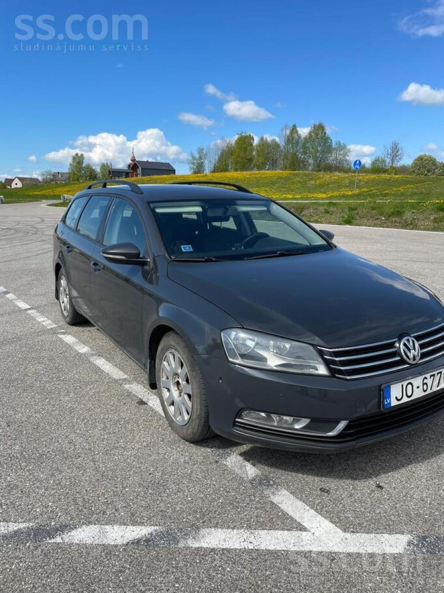 Pelēks Volkswagen Passat B7 2011 Valmiera, ar dzinēja tilpumu 2.00 L un nobraukumu 446 tūkst. km par 5500 €, foto 2 vietnē AUTOMOTO.COM.LV