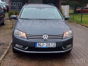 Pelēks Volkswagen Passat B7 2011 Cēsis, ar dzinēja tilpumu 2.00 L un nobraukumu 241 tūkst. km par 6900 €, foto 4 vietnē AUTOMOTO.COM.LV