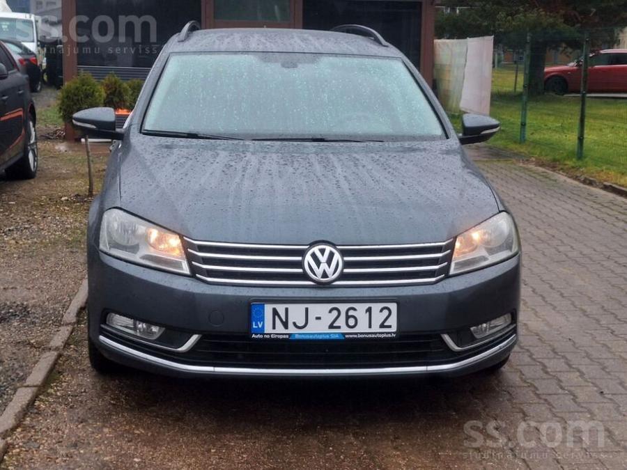 Pelēks Volkswagen Passat B7 2011 Cēsis, ar dzinēja tilpumu 2.00 L un nobraukumu 241 tūkst. km par 6900 €, foto 4 vietnē AUTOMOTO.COM.LV