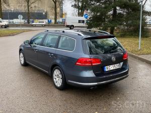 Pelēks Volkswagen Passat B7 2011 Rīga, ar dzinēja tilpumu 2.00 L un nobraukumu 0 tūkst. km par 4199 €, foto 2 vietnē AUTOMOTO.COM.LV