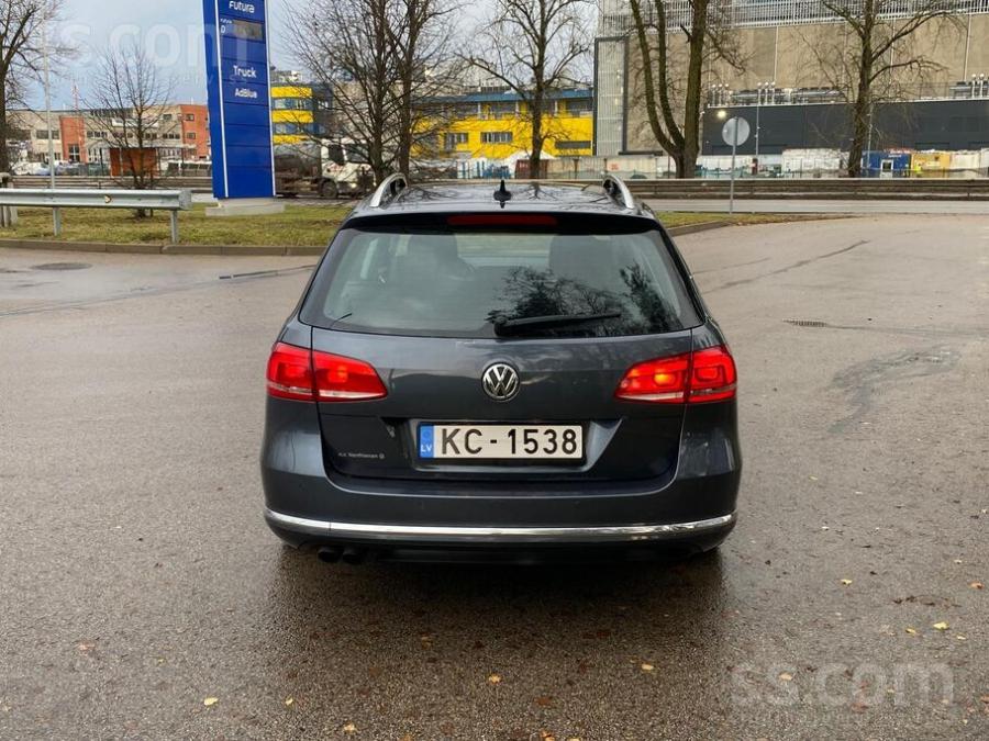 Pelēks Volkswagen Passat B7 2011 Rīga, ar dzinēja tilpumu 2.00 L un nobraukumu 0 tūkst. km par 4199 €, foto 3 vietnē AUTOMOTO.COM.LV