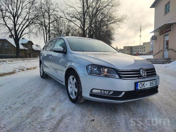 Grey Volkswagen Passat B7 2011 in Cesis, with an engine capacity of 1.40 L and mileage of 0 thousand km for 5750 €, photo 1 on AUTOMOTO.COM.LV