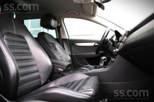 Pelēks Volkswagen Passat B7 2011 Rīga, ar dzinēja tilpumu 2.00 L un nobraukumu 423 tūkst. km par 4495 €, foto 11 vietnē AUTOMOTO.COM.LV