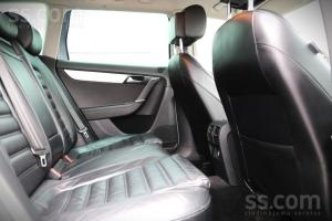 Pelēks Volkswagen Passat B7 2011 Rīga, ar dzinēja tilpumu 2.00 L un nobraukumu 423 tūkst. km par 4495 €, foto 17 vietnē AUTOMOTO.COM.LV