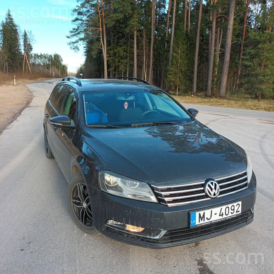Pelēks Volkswagen Passat B7 2011 Talsi, ar dzinēja tilpumu 2.00 L un nobraukumu 300 tūkst. km par 2850 €, foto 3 vietnē AUTOMOTO.COM.LV