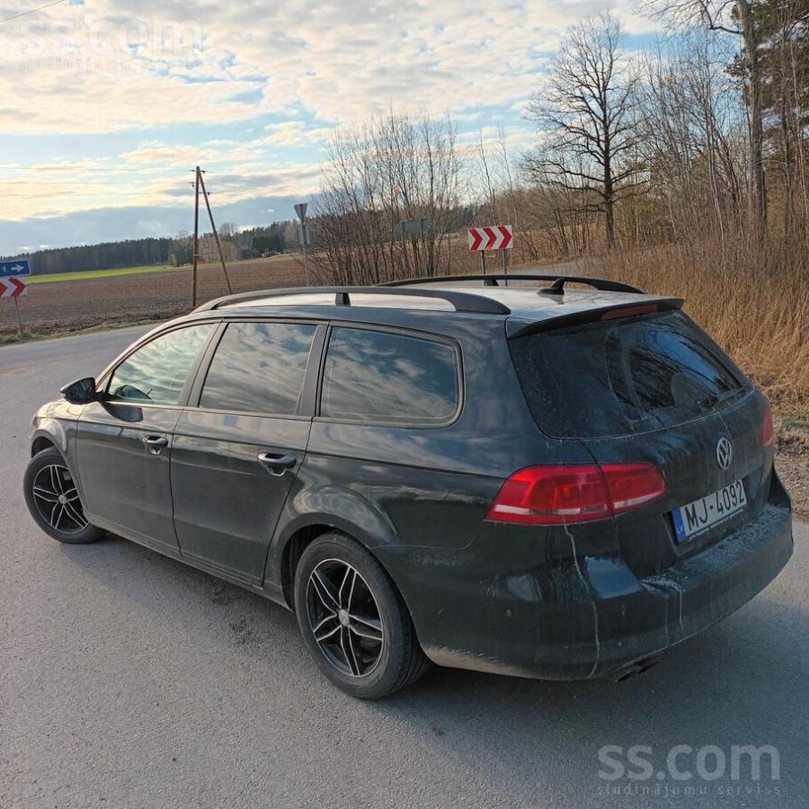 Pelēks Volkswagen Passat B7 2011 Talsi, ar dzinēja tilpumu 2.00 L un nobraukumu 300 tūkst. km par 2850 €, foto 5 vietnē AUTOMOTO.COM.LV