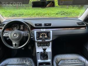Pelēks Volkswagen Passat B7 2011 Rīga, ar dzinēja tilpumu 2.00 L un nobraukumu 0 tūkst. km par 3399 €, foto 11 vietnē AUTOMOTO.COM.LV