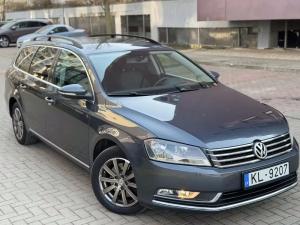 Grey Volkswagen Passat B7 2011 in Riga, with an engine capacity of 2.00 L and mileage of 293 thousand km for 4490 €, photo  on AUTOMOTO.COM.LV
