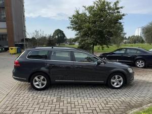 Pelēks Volkswagen Passat B7 2011 Rīga, ar dzinēja tilpumu 2.00 L un nobraukumu 411 tūkst. km par 3790 €, foto 3 vietnē AUTOMOTO.COM.LV