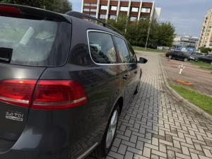 Pelēks Volkswagen Passat B7 2011 Rīga, ar dzinēja tilpumu 2.00 L un nobraukumu 411 tūkst. km par 3790 €, foto 7 vietnē AUTOMOTO.COM.LV