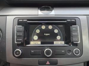 Pelēks Volkswagen Passat B7 2011 Rīga, ar dzinēja tilpumu 2.00 L un nobraukumu 411 tūkst. km par 3790 €, foto 17 vietnē AUTOMOTO.COM.LV