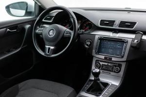 Pelēks Volkswagen Passat B7 2011 Rīga, ar dzinēja tilpumu 1.60 L un nobraukumu 239 tūkst. km par 4995 €, foto 19 vietnē AUTOMOTO.COM.LV