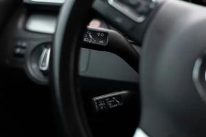 Pelēks Volkswagen Passat B7 2011 Rīga, ar dzinēja tilpumu 1.60 L un nobraukumu 239 tūkst. km par 4995 €, foto 23 vietnē AUTOMOTO.COM.LV