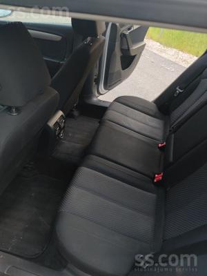Pelēks Volkswagen Passat B7 2011 Preiļi, ar dzinēja tilpumu 2.00 L un nobraukumu 318 tūkst. km par 3490 €, foto 11 vietnē AUTOMOTO.COM.LV