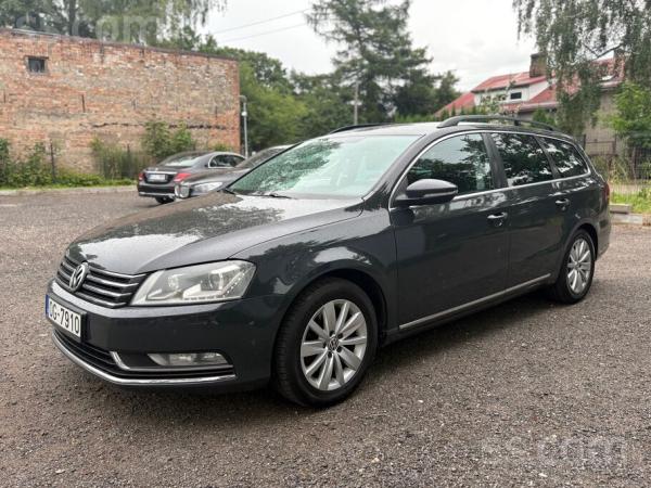 Pelēks Volkswagen Passat B7 2011 Rīga, ar dzinēja tilpumu 1.60 L un nobraukumu 0 tūkst. km par 3690 €, foto 2 vietnē AUTOMOTO.COM.LV