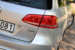 Pelēks Volkswagen Passat B7 2011 Jelgava, ar dzinēja tilpumu 2.00 L un nobraukumu 269 tūkst. km par 5300 €, foto 4 vietnē AUTOMOTO.COM.LV