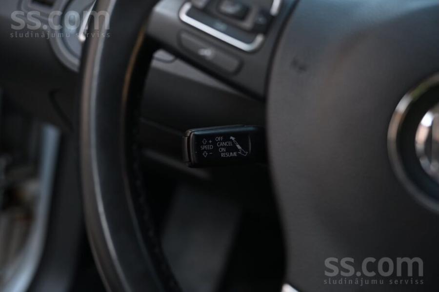 Pelēks Volkswagen Passat B7 2011 Jelgava, ar dzinēja tilpumu 2.00 L un nobraukumu 269 tūkst. km par 5300 €, foto 23 vietnē AUTOMOTO.COM.LV