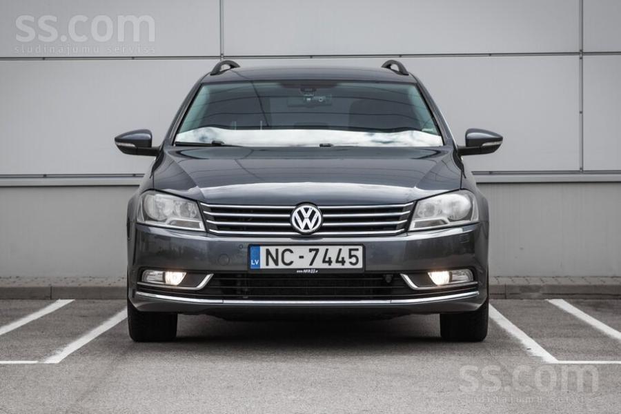 Grey Volkswagen Passat B7 2011 in Riga, with an engine capacity of 1.60 L and mileage of 175 thousand km for 6950 €, photo 3 on AUTOMOTO.COM.LV
