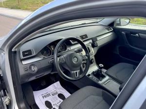 Grey Volkswagen Passat B7 2011 in Rezekne, with an engine capacity of 2.00 L and mileage of 264 thousand km for 5200 €, photo 12 on AUTOMOTO.COM.LV