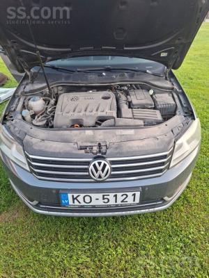 Grey Volkswagen Passat B7 2011 in Riga, with an engine capacity of 2.00 L and mileage of 256 thousand km for 2800 €, photo 8 on AUTOMOTO.COM.LV