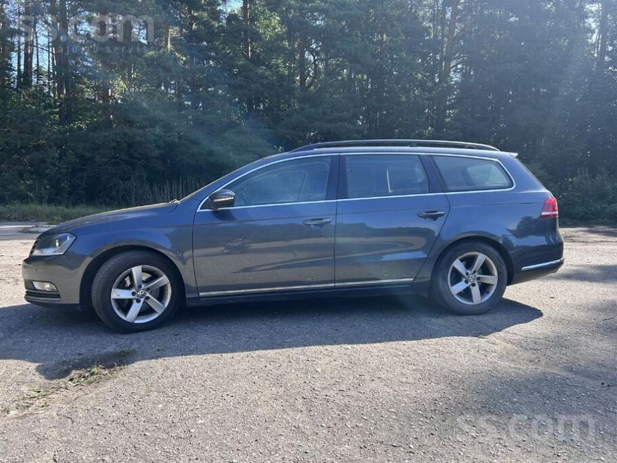 Pelēks Volkswagen Passat B7 2011 Rīga, ar dzinēja tilpumu 2.00 L un nobraukumu 330 tūkst. km par 3500 €, foto 1 vietnē AUTOMOTO.COM.LV