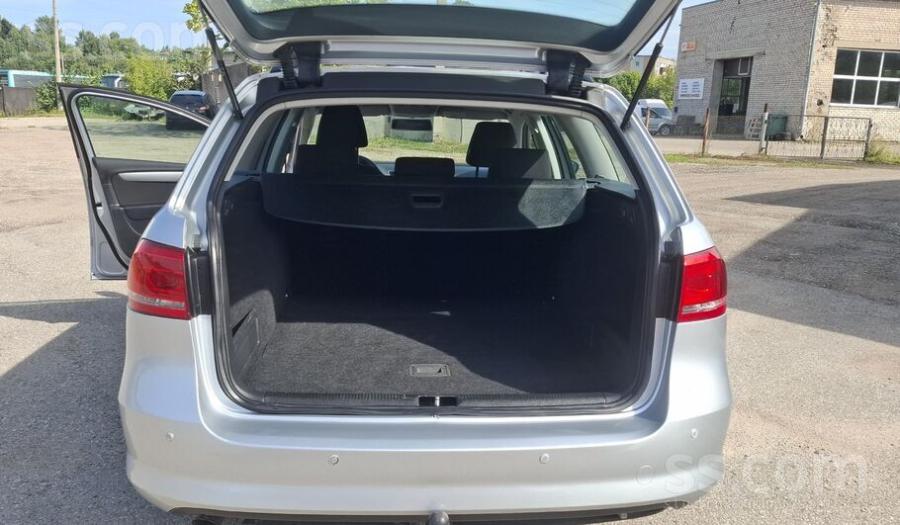 Pelēks Volkswagen Passat B7 2011 Rēzekne, ar dzinēja tilpumu 1.60 L un nobraukumu 0 tūkst. km par 4950 €, foto 8 vietnē AUTOMOTO.COM.LV