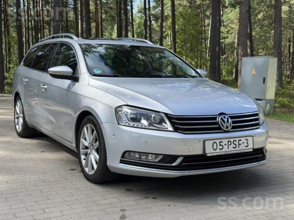 Grey Volkswagen Passat B7 2011 in Riga, with an engine capacity of 2.00 L and mileage of 258 thousand km for 6500 €, photo 1 on AUTOMOTO.COM.LV