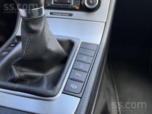 Pelēks Volkswagen Passat B7 2011 Rīga, ar dzinēja tilpumu 2.00 L un nobraukumu 258 tūkst. km par 6500 €, foto 18 vietnē AUTOMOTO.COM.LV