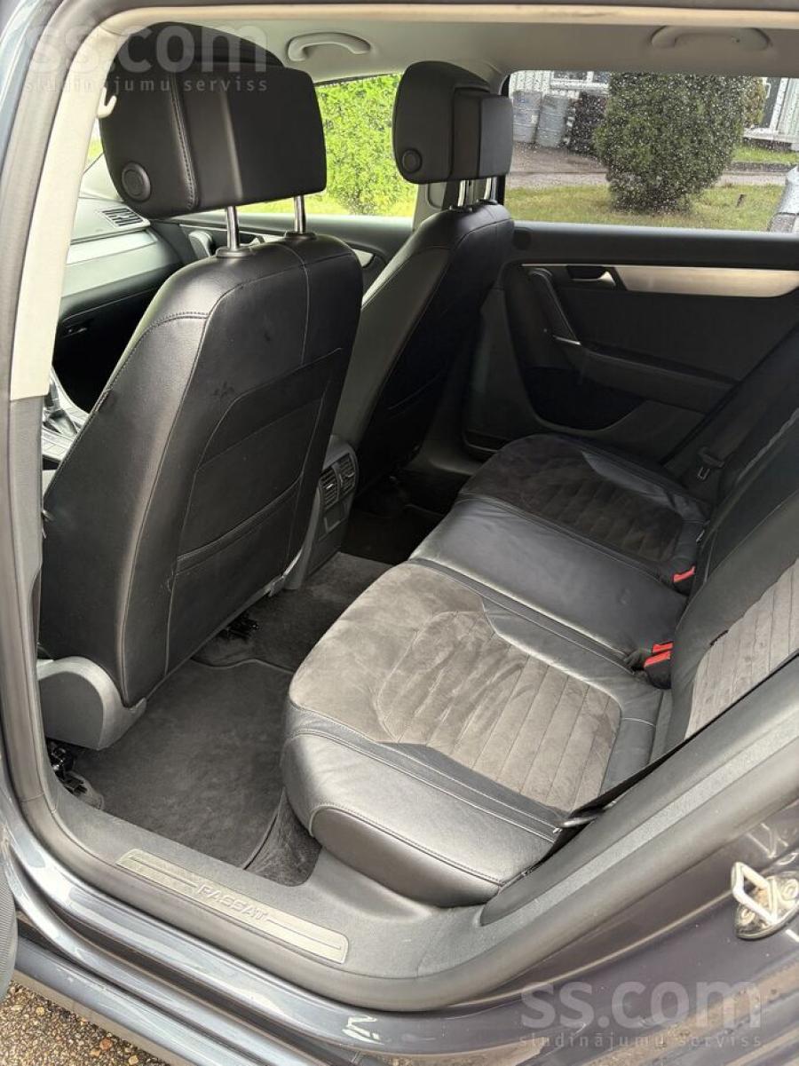 Grey Volkswagen Passat B7 2011 in Daugavpils, with an engine capacity of 2.00 L and mileage of 270 thousand km for 5100 €, photo 13 on AUTOMOTO.COM.LV