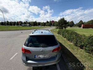Pelēks Volkswagen Passat B7 2011 Rīga, ar dzinēja tilpumu 2.00 L un nobraukumu 425 tūkst. km par 3150 €, foto 4 vietnē AUTOMOTO.COM.LV