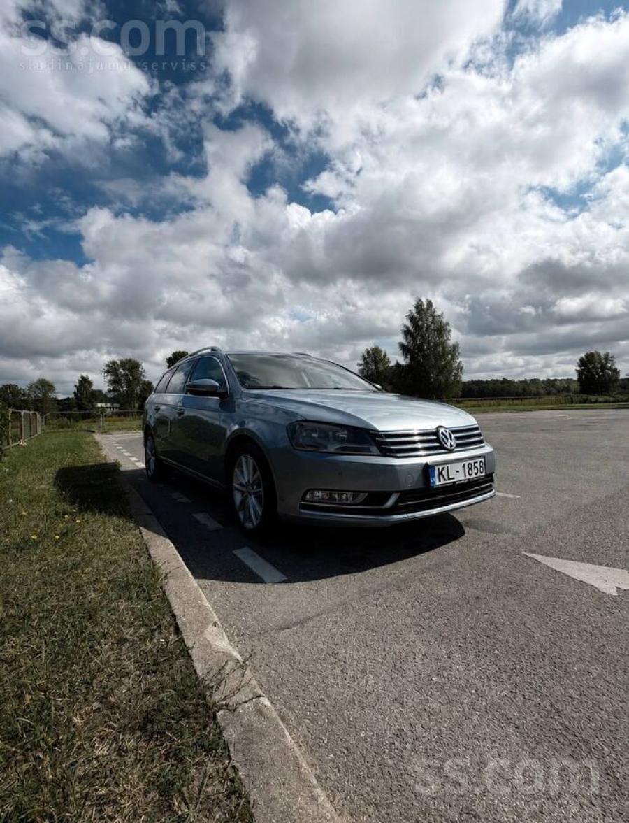 Pelēks Volkswagen Passat B7 2011 Rīga, ar dzinēja tilpumu 2.00 L un nobraukumu 425 tūkst. km par 3150 €, foto 5 vietnē AUTOMOTO.COM.LV