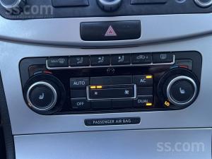 Grey Volkswagen Passat B7 2011 in Jekabpils, with an engine capacity of 1.60 L and mileage of 296 thousand km for 5700 €, photo 17 on AUTOMOTO.COM.LV