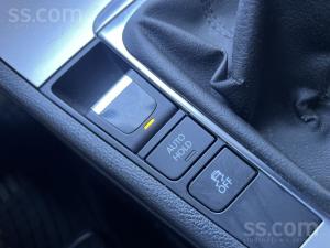 Grey Volkswagen Passat B7 2011 in Jekabpils, with an engine capacity of 1.60 L and mileage of 296 thousand km for 5700 €, photo 18 on AUTOMOTO.COM.LV