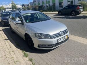 Grey Volkswagen Passat B7 2011 in Jekabpils, with an engine capacity of 1.60 L and mileage of 296 thousand km for 5700 €, photo 20 on AUTOMOTO.COM.LV