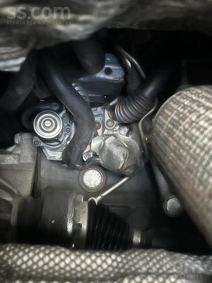 Grey Volkswagen Passat B7 2011 in Jekabpils, with an engine capacity of 1.60 L and mileage of 296 thousand km for 5700 €, photo 21 on AUTOMOTO.COM.LV
