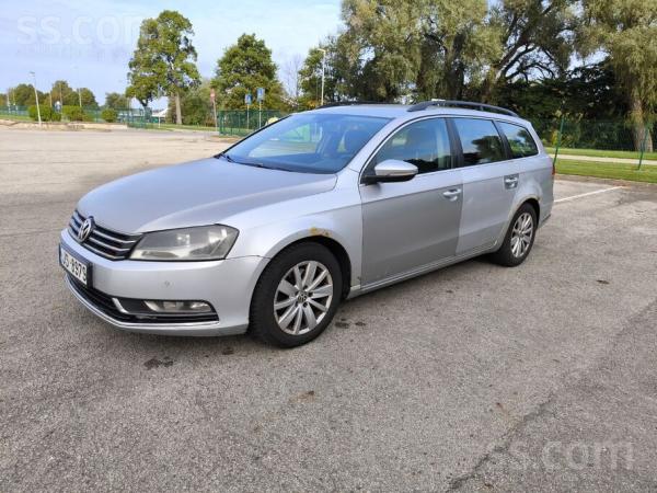 Pelēks Volkswagen Passat B7 2011 Rīga, ar dzinēja tilpumu 2.00 L un nobraukumu 433 tūkst. km par 2800 €, foto 3 vietnē AUTOMOTO.COM.LV