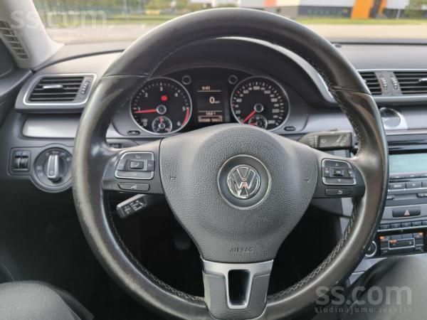 Pelēks Volkswagen Passat B7 2011 Rīga, ar dzinēja tilpumu 2.00 L un nobraukumu 433 tūkst. km par 2800 €, foto 6 vietnē AUTOMOTO.COM.LV