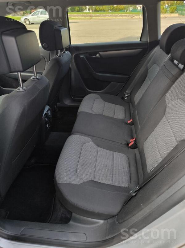 Pelēks Volkswagen Passat B7 2011 Rīga, ar dzinēja tilpumu 2.00 L un nobraukumu 433 tūkst. km par 2800 €, foto 10 vietnē AUTOMOTO.COM.LV
